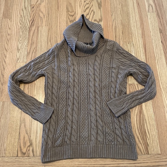 JEANNE PIERRE | Sweaters | Jeanne Pierre L Turtle Neck Cable Knit ...